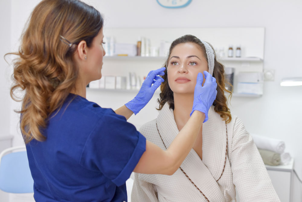 Consultation - Cosmetic Clinique